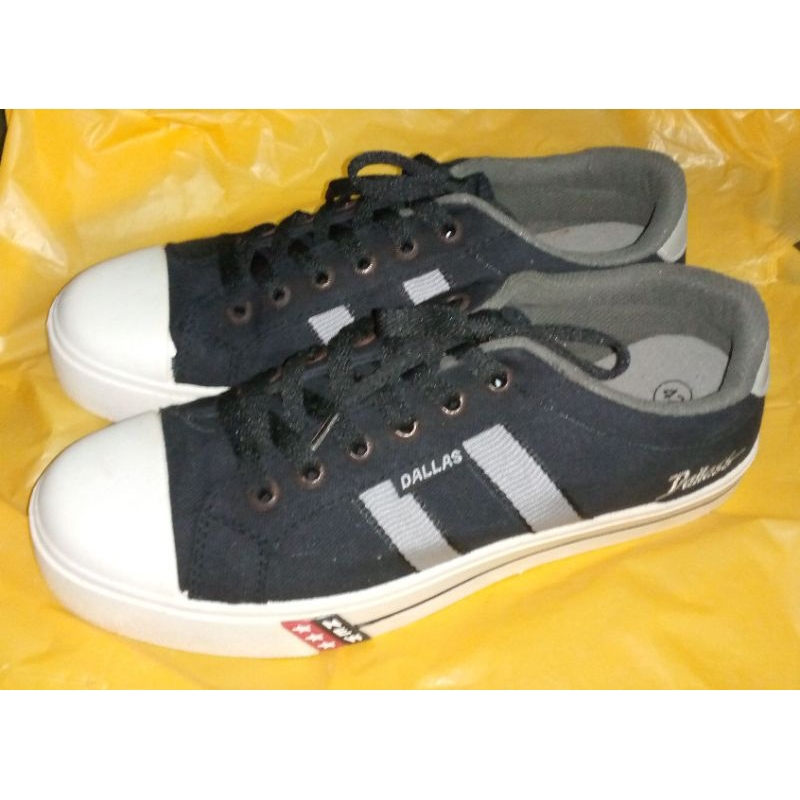 Jual Sepatu Dallas Safari | Shopee Indonesia