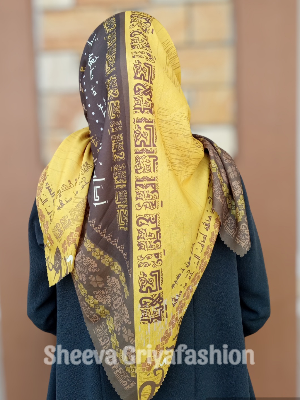 Jual Jilbab Segiempat Motif Tulisan Arab Mutiara Hikmah Warna Kuning ...