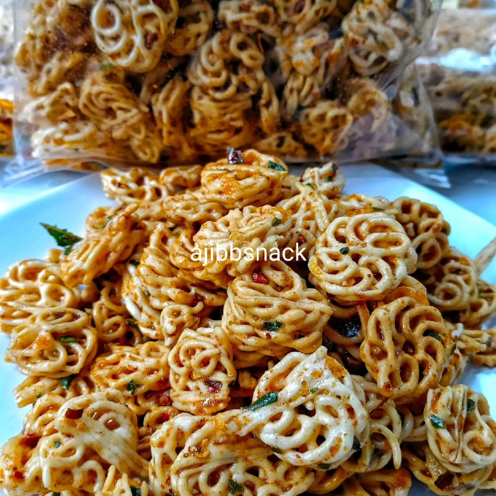 Jual Kerupuk Seblak Rafael Viral 250gr | Shopee Indonesia