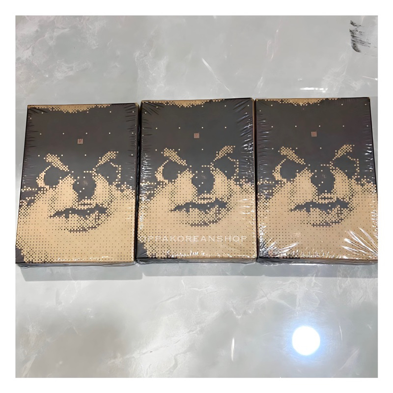 Jual [READY] Album BTS V Layover Weverse Version | Shopee Indonesia