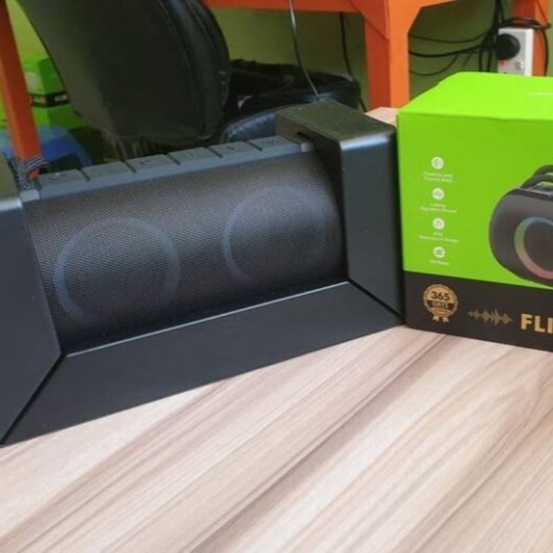 Jual Oraimo Rover Portable Bluetooth speaker RGB 20WATT | Shopee Indonesia