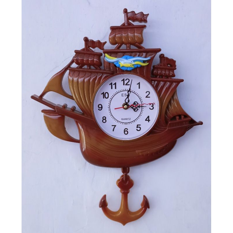 Jual JAM DINDING BANDUL KAREKTER | Bunyi Otomatis tiap jam | Shopee ...