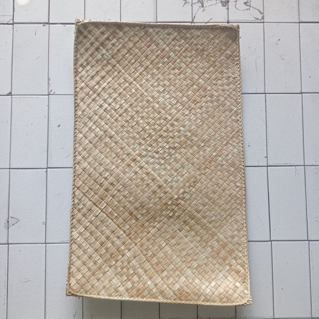 Jual TIKAR PANDAN 50x60 cm-+ TIKAR DUDUK TIKAR PIKNIK TIKAR ANYAMAN ...