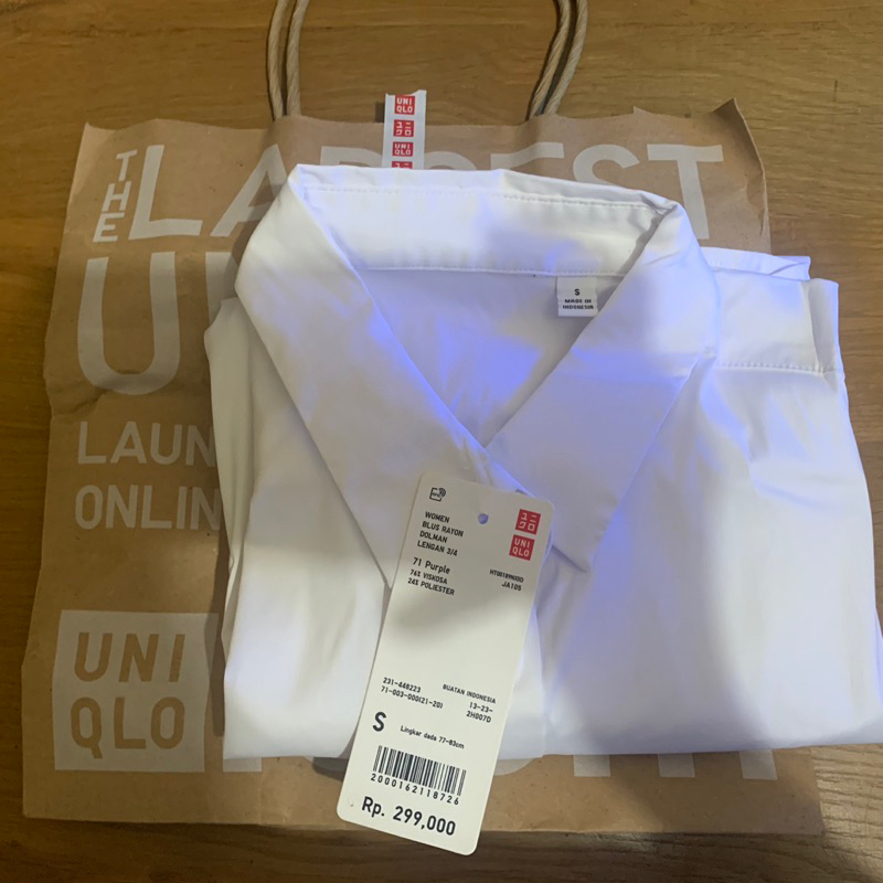 Jual Kemeja putih uniqlo | Shopee Indonesia