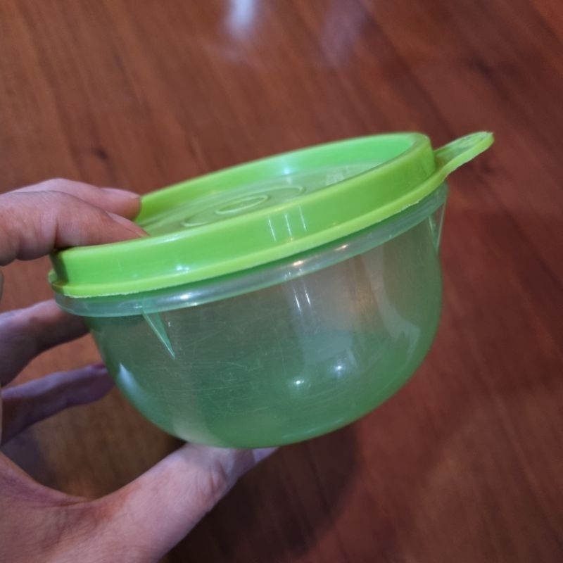 Jual tupperware seken | Shopee Indonesia