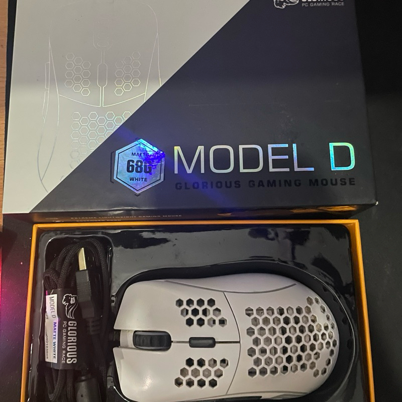 Jual Glorious Model D Matte White (bekas) | Shopee Indonesia