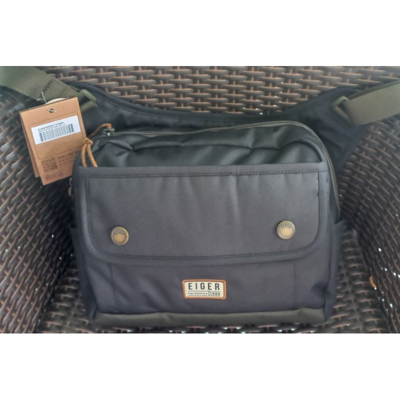 Jual Base Shoulder Bag Eiger | Shopee Indonesia