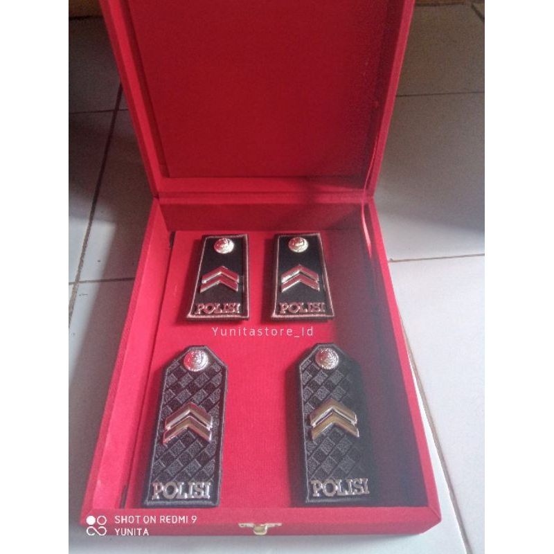 Jual 1 set lengkap hampers pangkat briptu polri pdh dan pdu kualitas ...