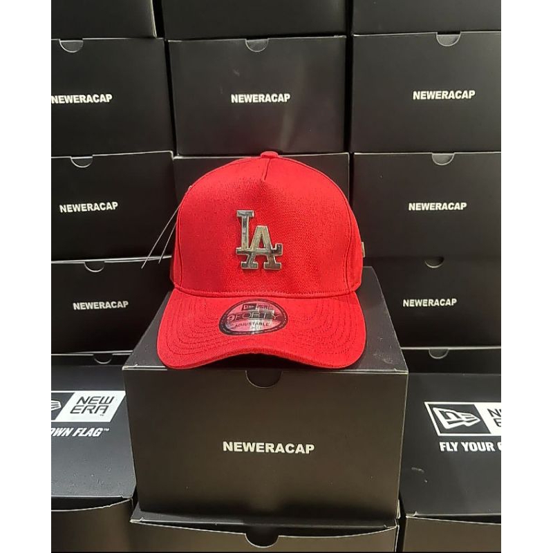 Jual TOPI LA MERAH LOGO BESI CHROME PREMIUM | Shopee Indonesia