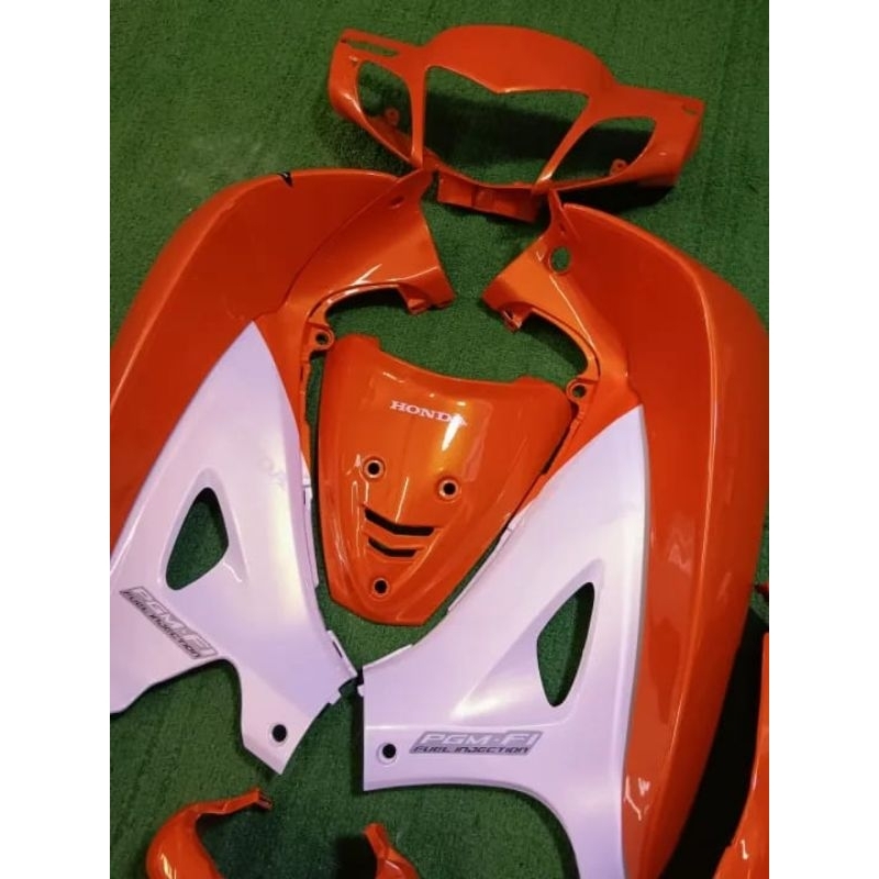 Jual full Body Halus Motor Honda Karisma Type D Warna Oren Putih ...
