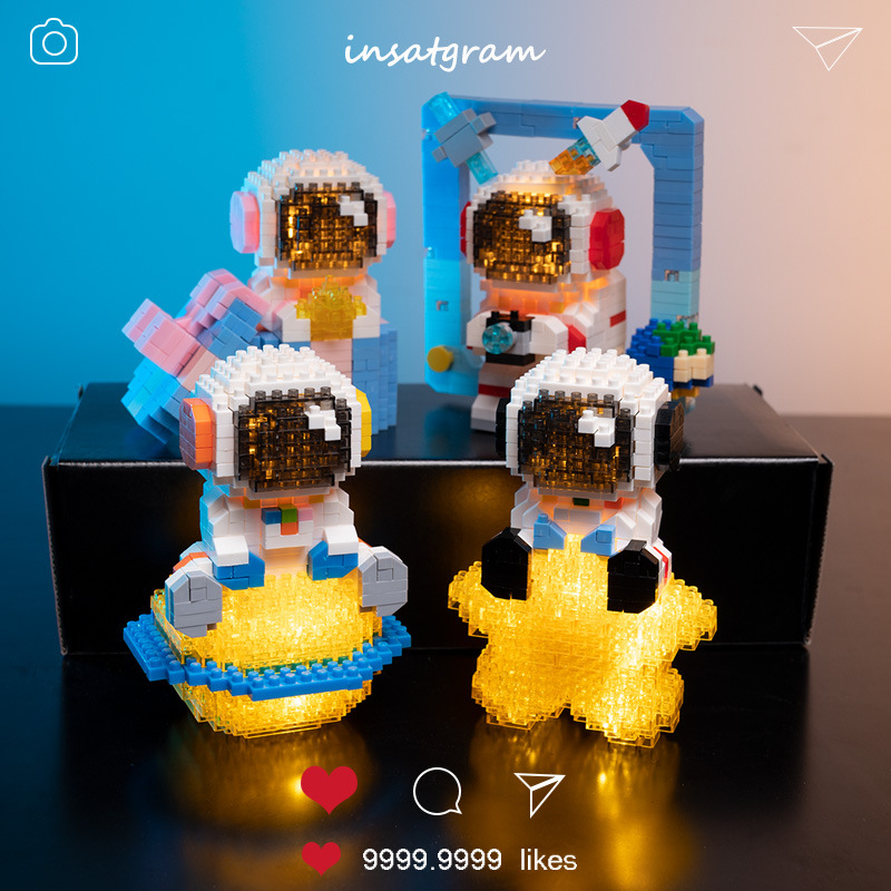 Jual Bricks Nanoblocks Nyala astronot lampu tidur lucu mainan rakit ...