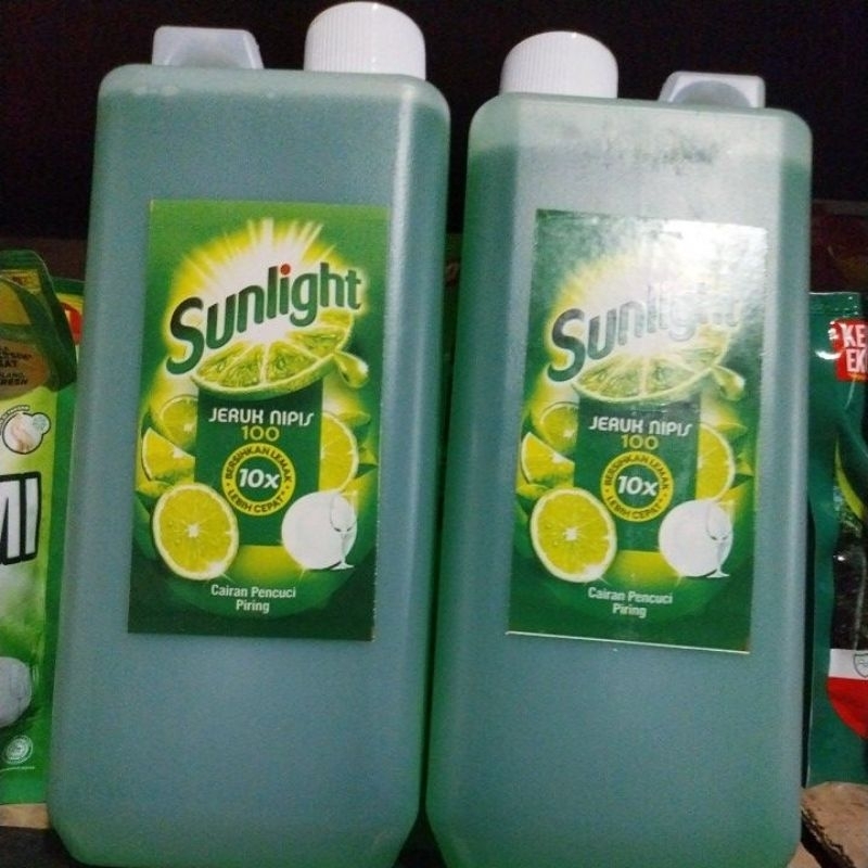 Jual SUNL1GHT kemasan jerigen 1liter // sunlight cuci piring kemasan ...