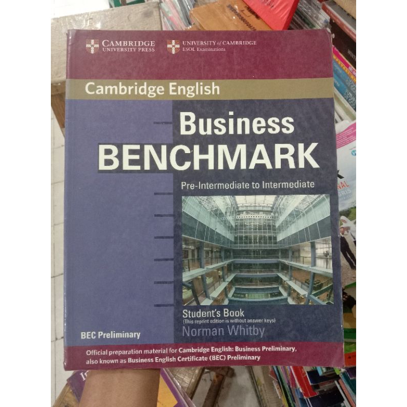 Jual Business Benchmark.Student's Book. | Shopee Indonesia