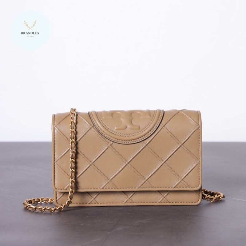 Jual TORY BURCH Fleming Soft Flap Wallet on Chain in Pebblestone with ...