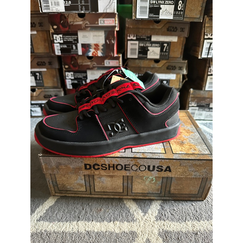 Jual DC SHOES x STAR WARS hitam sepatu skate skater SW LYNX ZERO NEW ...