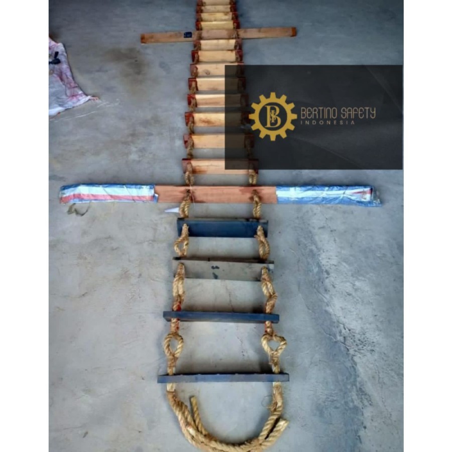 Jual Pilot Ladder / Tangga Embarkation Ladder 10 Meter CCS Cerificated ...
