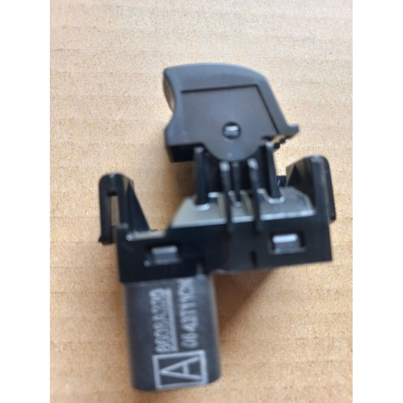 Jual SAKLAR POWER WINDO XPANDER ORIGINAL | Shopee Indonesia