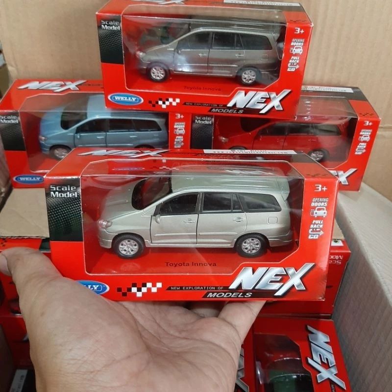 Jual Diecast Miniatur Mobil Toyota Kijang Innova Welly Nex | Shopee ...