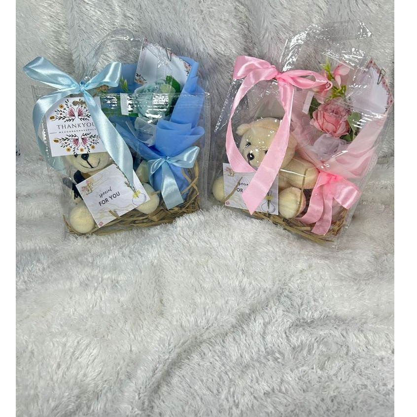 Jual (Ready Stock) FREE PACKING hampers boneka dan buket untuk Wisuda ...
