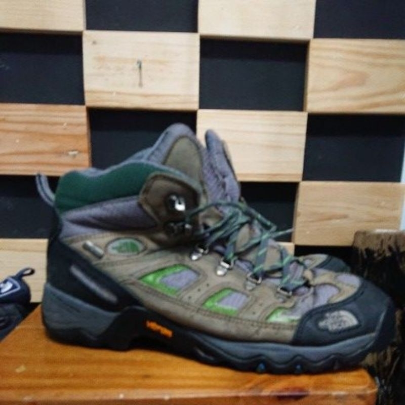 Jual sepatu outdoor tnf sz 41 (live) | Shopee Indonesia