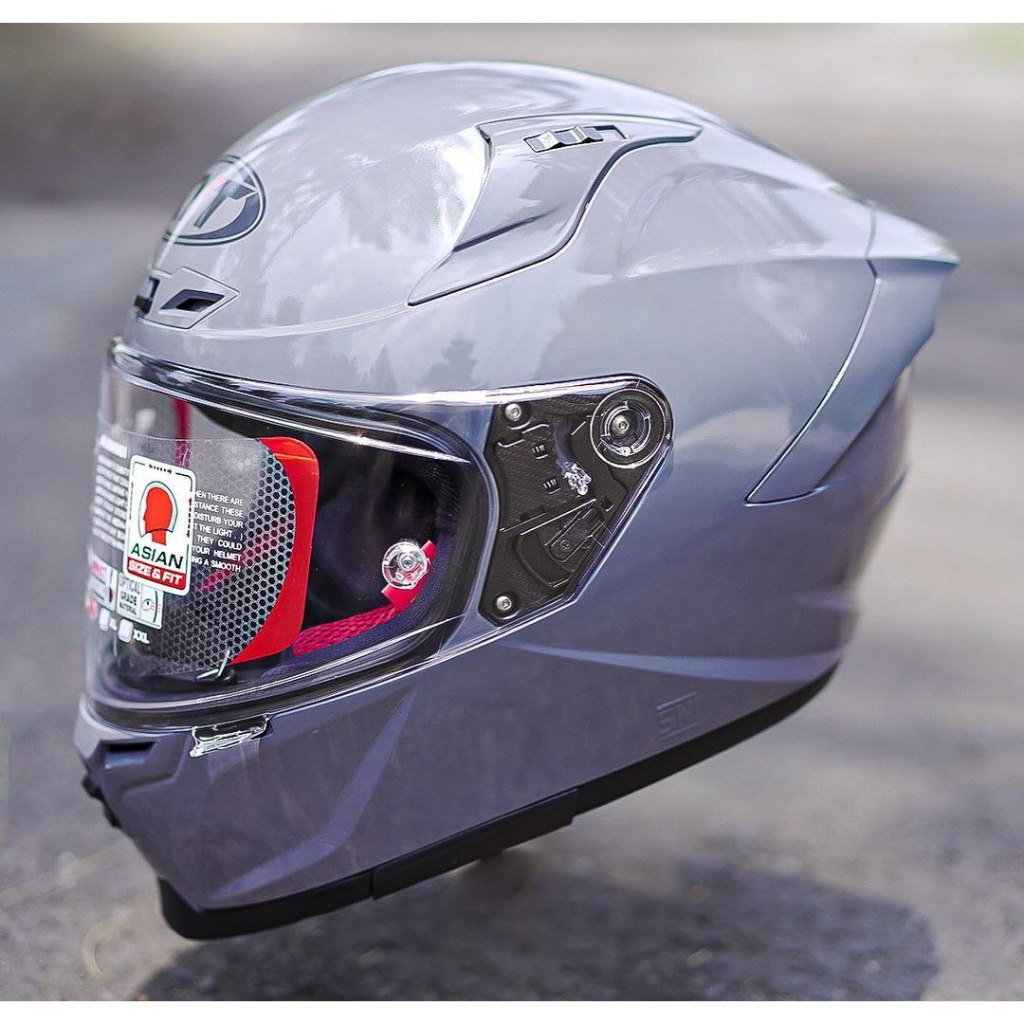 Jual HELM KYT STRIKER GORILLA GREY GLOSS ORIGINAL HELM KYT STRIKER GREY ...