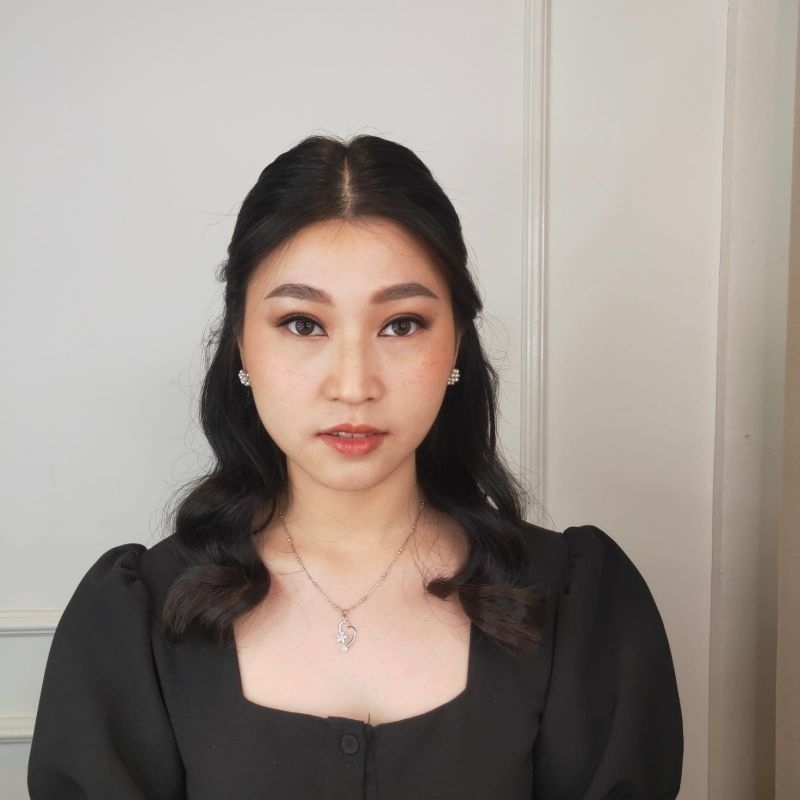 Jual jasa makeup party event (graduation, tamu undangan, penerima tamu ...