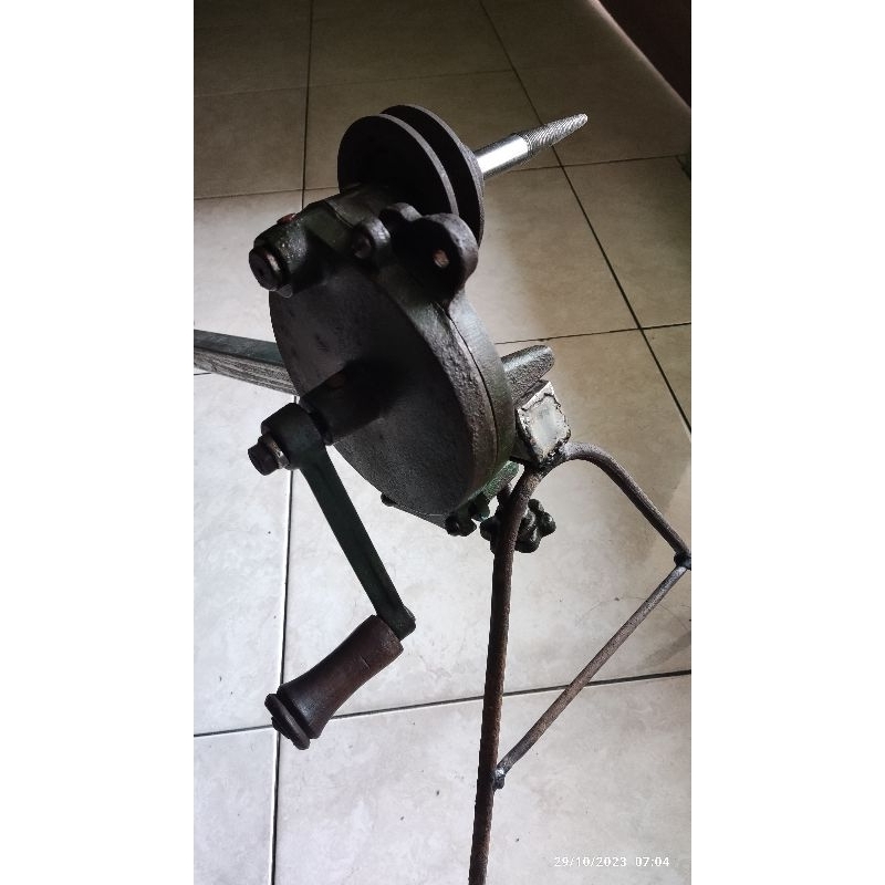 Jual KEREKAN / KINCIR BENANG LAYANGAN | Shopee Indonesia