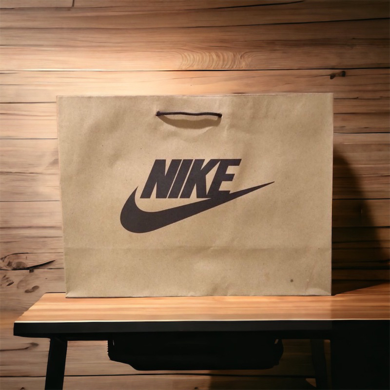 Jual PAPER BAG TAS PEMBUNGKUS UNTUK LAPISAN BOX SEPATU | Shopee Indonesia
