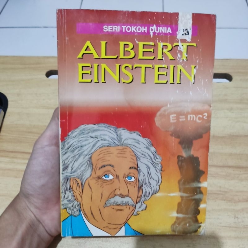 Jual Komik Seri Tokoh Dunia - Neil Armstrong, Albert Einstein | Shopee ...