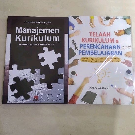 Jual paket 2 buku kurikulum manajemen kurikulum telaah kurikulum dan perencanaan pembelajaran ...