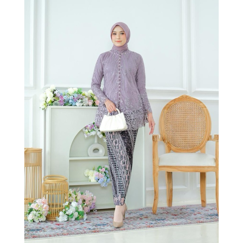 Jual KEBAYA PAYET MODERN - KEBAYA WISUDA MODERN - SET KEBAYA - ATASAN ...