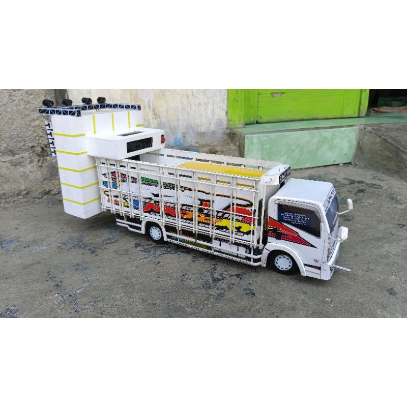 Jual miniatur truk sound model karnaval | Shopee Indonesia