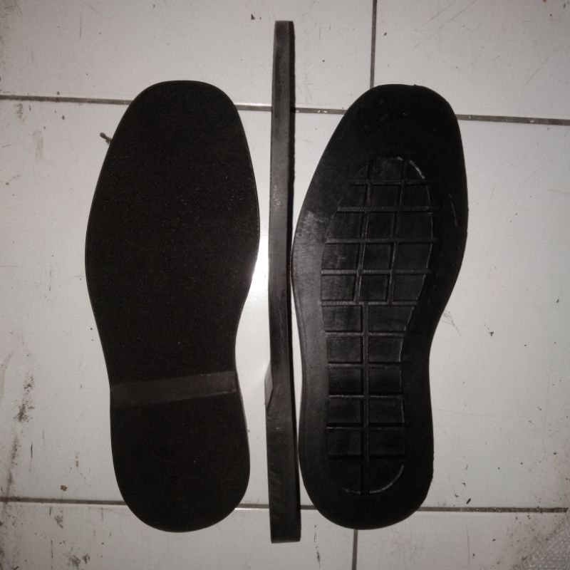 Jual sol potong hak tebal corak pasir hitam ( AL ) | Shopee Indonesia