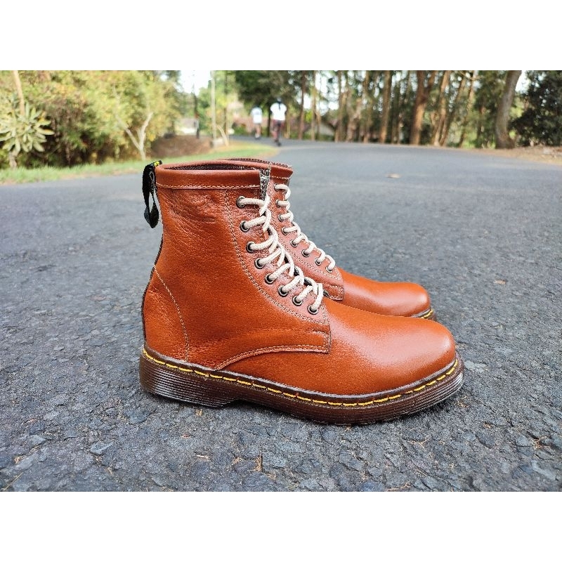 Jual Sepatu Boots Dokmart Kulit Coklat PDL PDH Kerja Kantor Kuliah ...