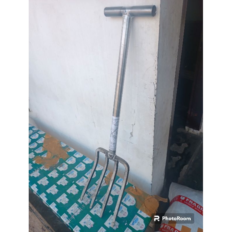 Jual Garpu Injak Garpu Injek Tanah 3 dan 4 jari kualitas super | Shopee ...