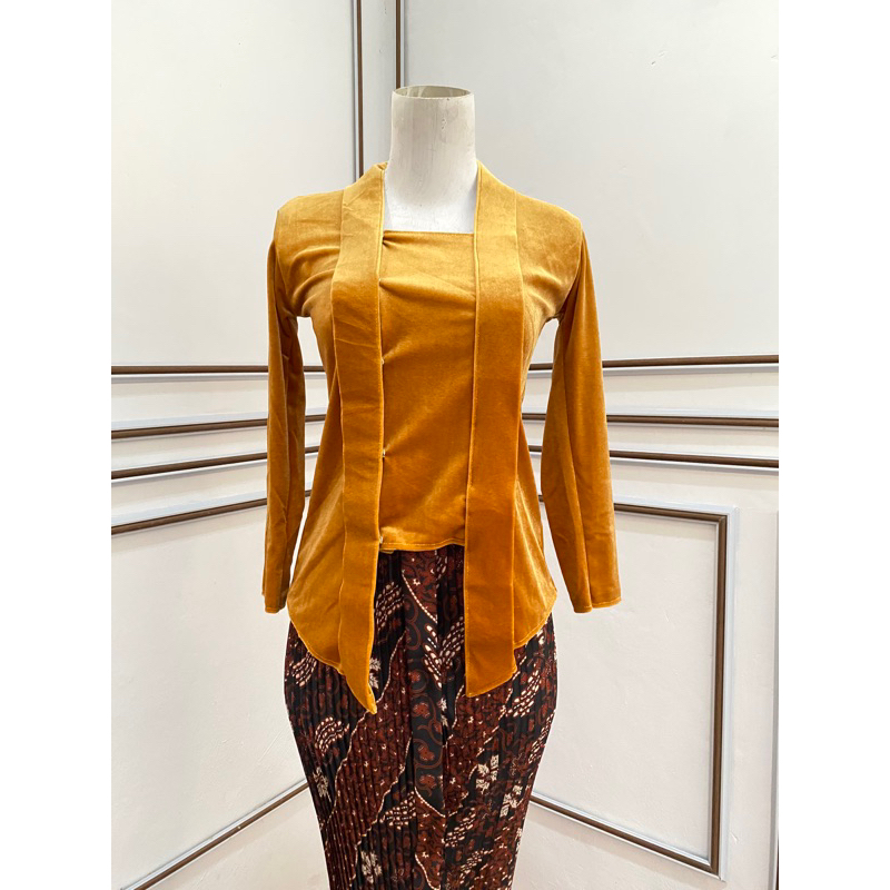 Jual Kebaya Bludru kutu baru / kebaya jawa | Shopee Indonesia