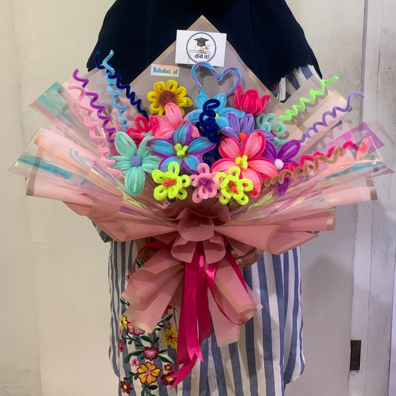 Jual Pipe cleaner bouquet | Buket kawat bulu | Flowers bouquet | Shopee ...