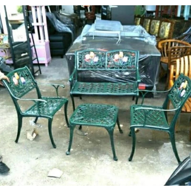 Jual KURSI TAMAN BESI KURSI TERAS KURSI BESI KURSI HALTE KURSI JALAN ...