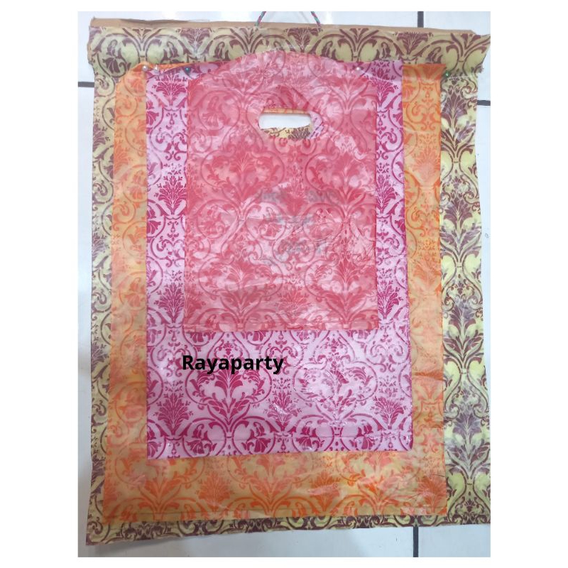 Jual 100pcs Tas Batik Oval 25 x 35/ Kantongan Plastik / Tas mall / Tas ...