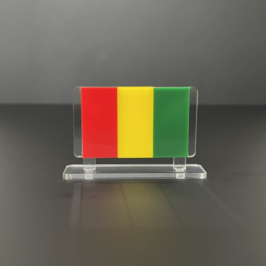 Jual Bendera Meja Negara Guinea Bendera Guinea Timbul MURAH | Shopee ...