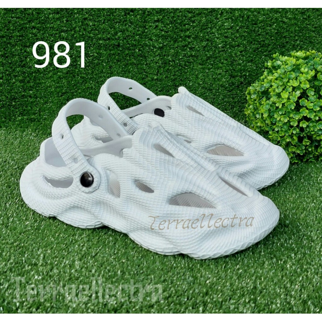 Jual Sepatu Karet Pria Dewasa, Sepatu Sandal Clogs Screamer, Sandal ...