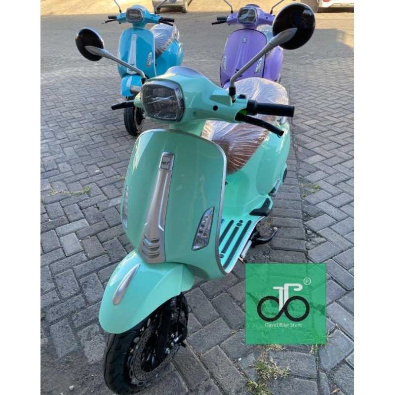 Jual Sepeda Motor Listrik Larizz LV PRO Vespa TERBARU | Shopee Indonesia