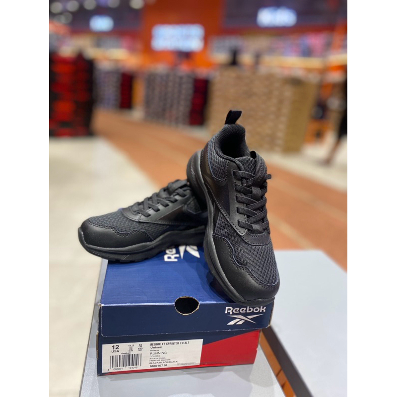 Jual Sale - BNIB Sepatu Hitam Anak Sekolah Slip On Running Reebok XT ...