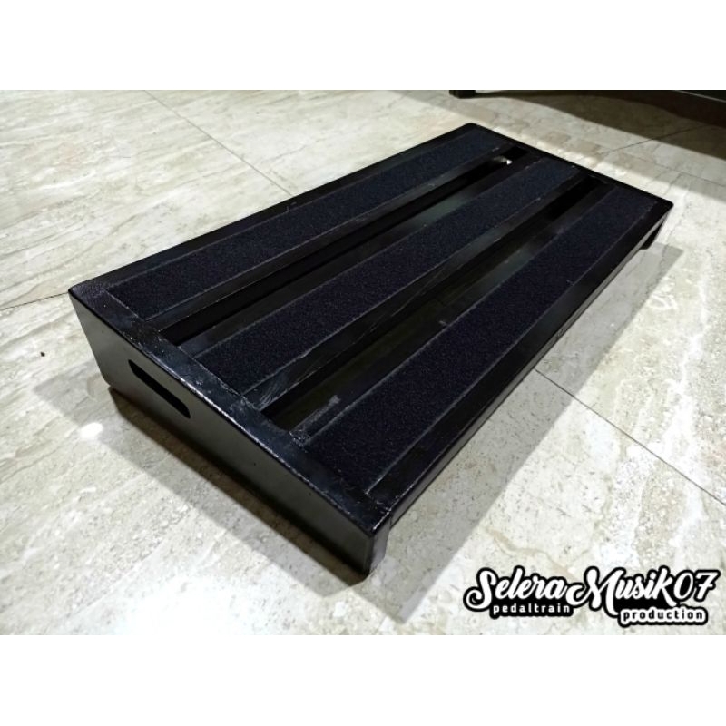 Jual Custom pedaltrain/pedalboard efek musik paket lengkap 55x30/55x27 ...