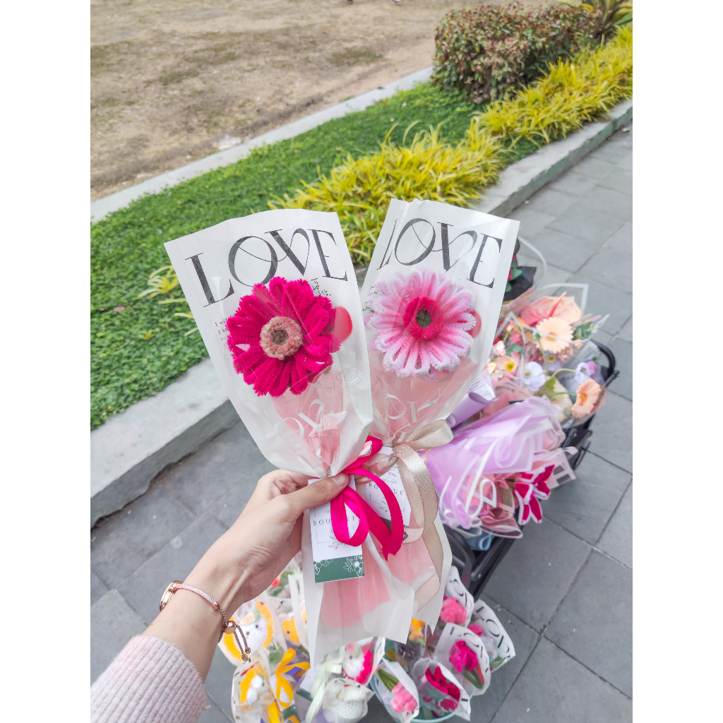 Jual SPECIAL SINGLE BOUQUET FLOWER KAWAT BULU - BUKET BUNGA MURAH by ...