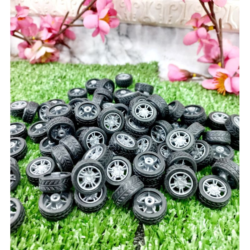 Jual Roda Mobil Mainan Uk 1,5cm | Shopee Indonesia