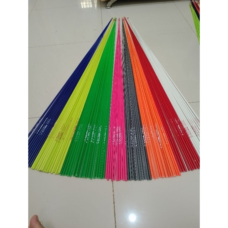 Jual Fiber Rangka Sayap Layangan isi 4 pc + 2 sok join uk.100cm s.d ...