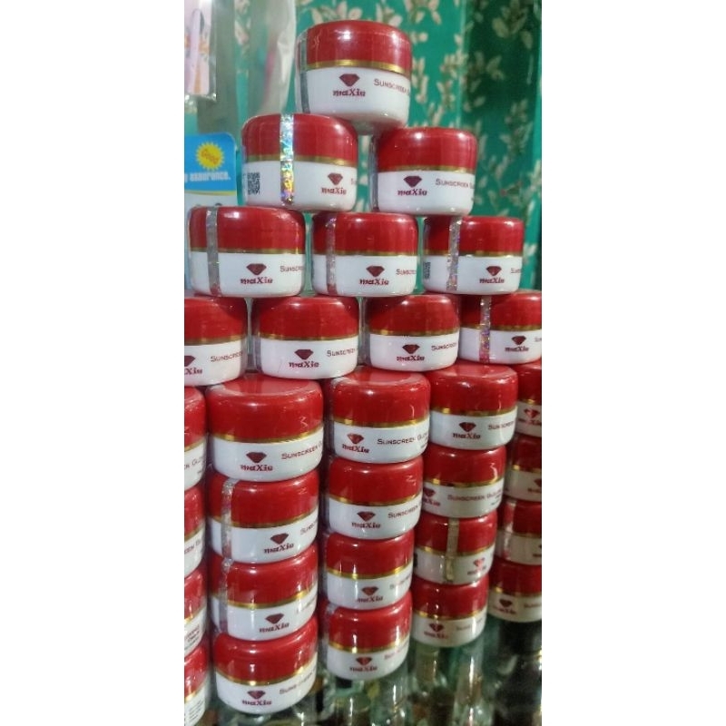 Jual Sunscreen Glowing Maxie Glow(READY STOCK) | Shopee Indonesia
