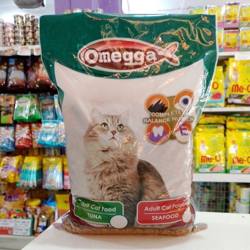 Jual Omega Cat Tuna 1kg Bentuk Segitiga repack | Shopee Indonesia