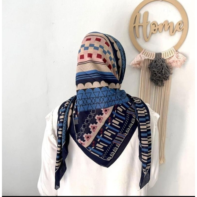 Jual Hijab segi empat voal motif/hijab deenay/hijab mandja | Shopee ...